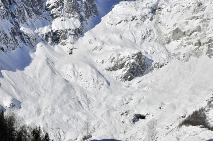 Голема лавина во Австрија: Четворица затрупани во снег, тројца мртви