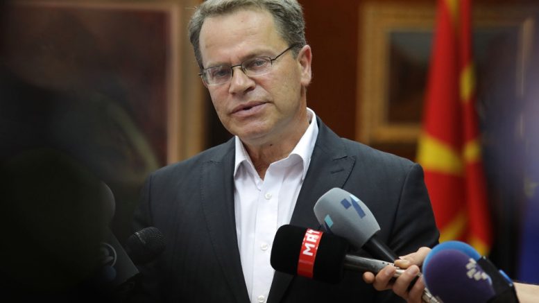 Финансиска полиција поднесе кривична пријава за поранешниот министер за култура Хисни Исмаили