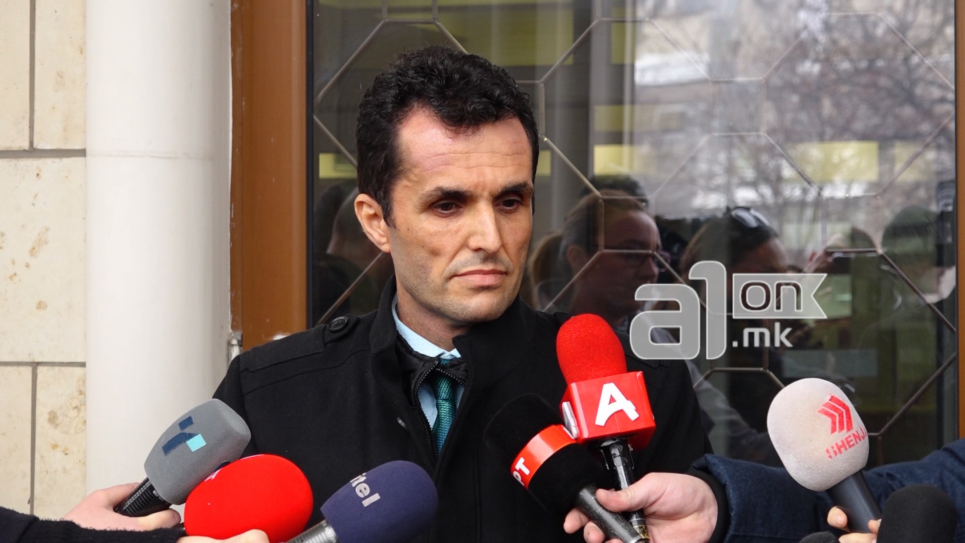 ВИДЕО: Рустеми бара затворски казни за уривањето на „Космос“, за ...