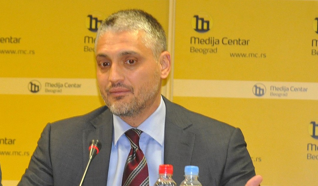 Испитувањата открија од што боледува Чедомир Јовановиќ