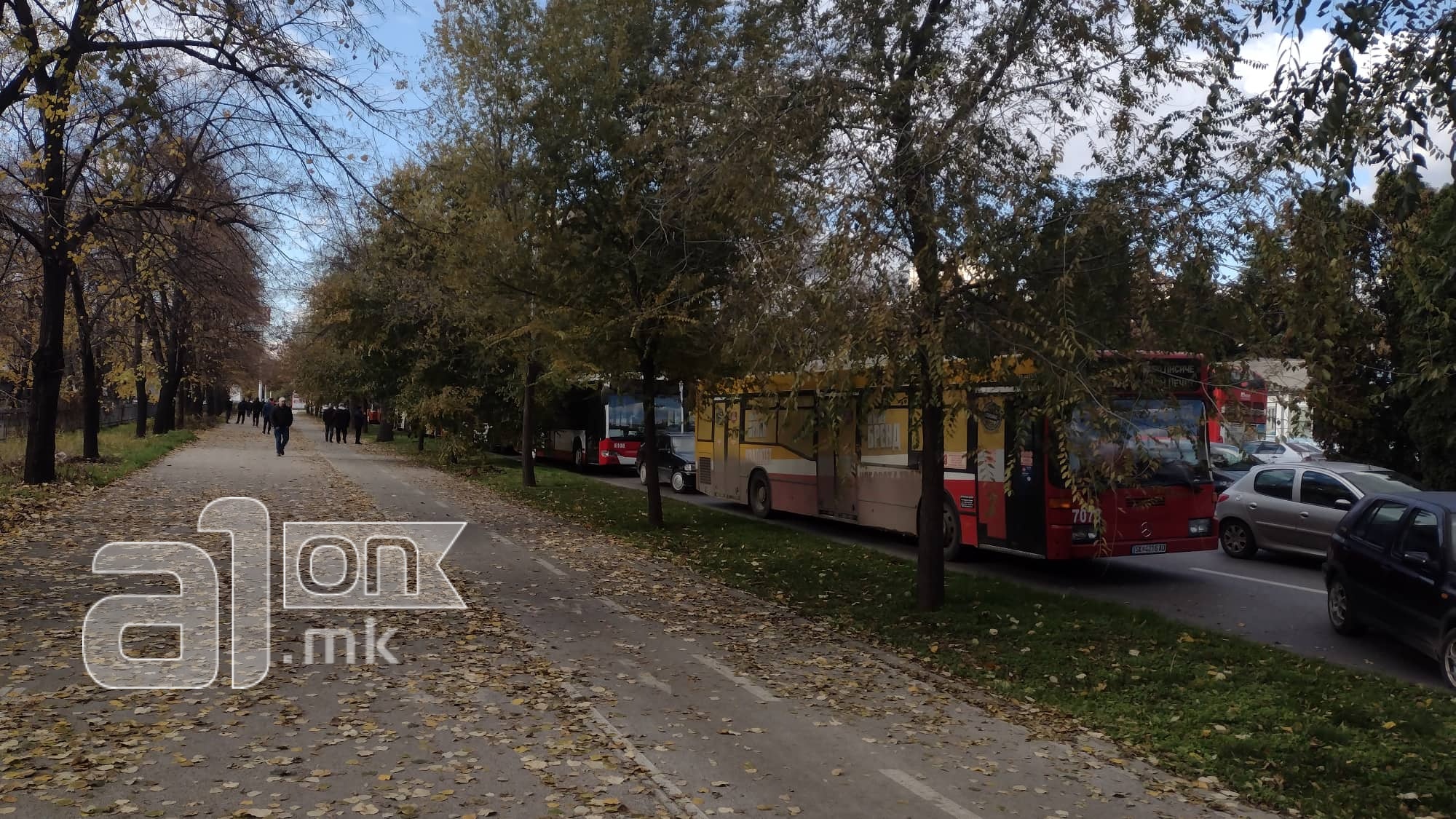 Приватните превозници на протест пред ЈСП