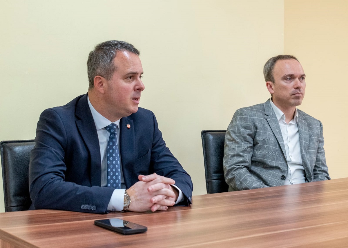 Герасимовски со директорките на основните училишта Ќе реализираме нови