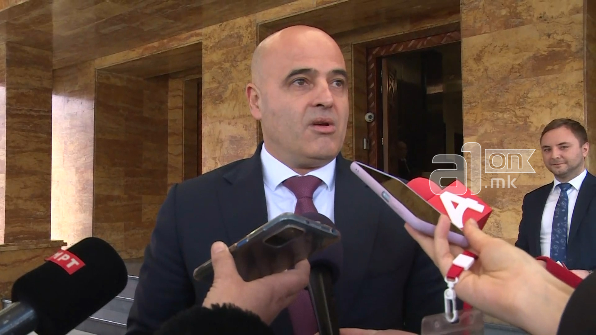 ВИДЕО: Ковачевски поднесе оставка
