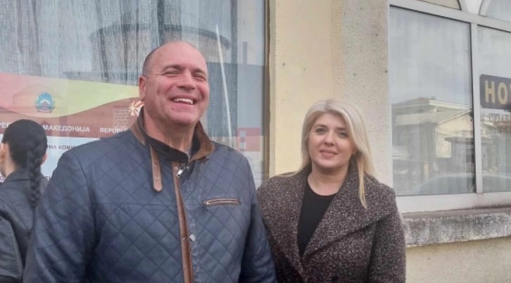 Димитреисвки се потпиша за официјализирање на кандидатурата во ДИК Куманово