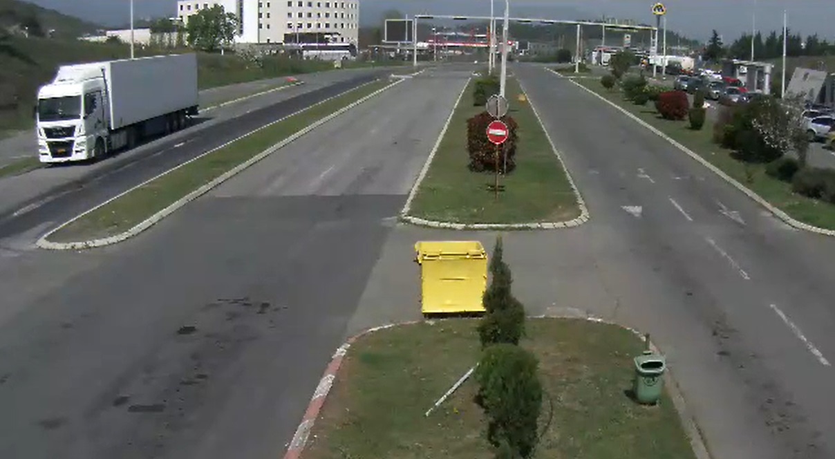 Штрајкот на грчките цариници ги затвори трите гранични премини кон Грција