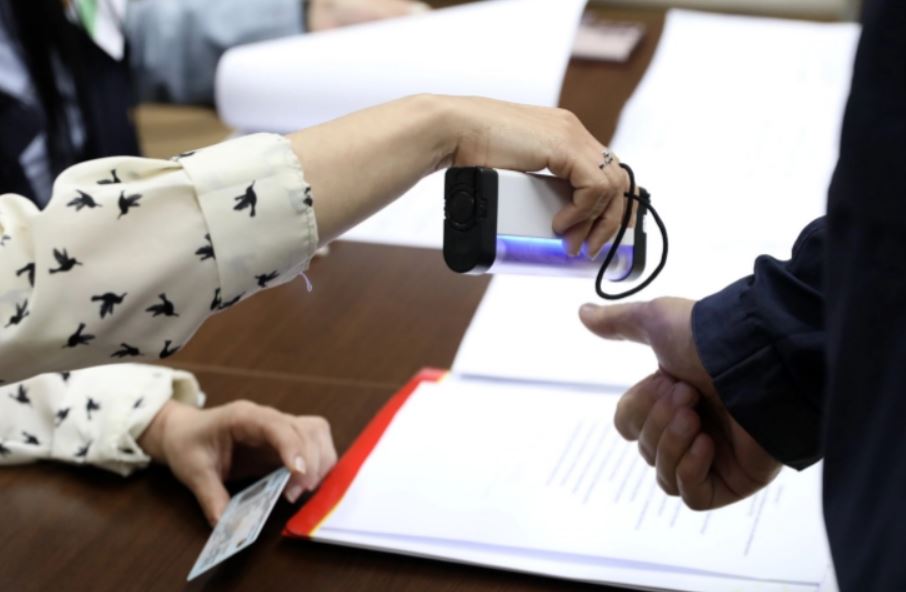 Во Ларце до 13 часот гласале 32 73 отсто од граѓаните во Струга гласале 30 отсто од гласачите