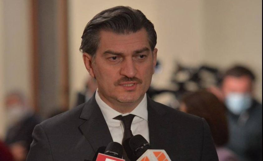 Илјадници луѓе протестираат во Грузија пред инаугурацијата на новиот претседател Сите вести на