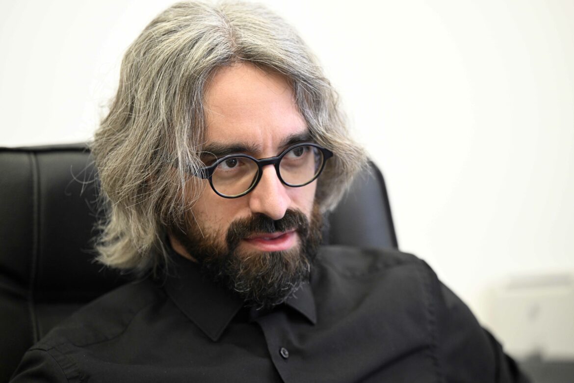 Апасиев: Ограничен мандат и кривична одговорност за судиите