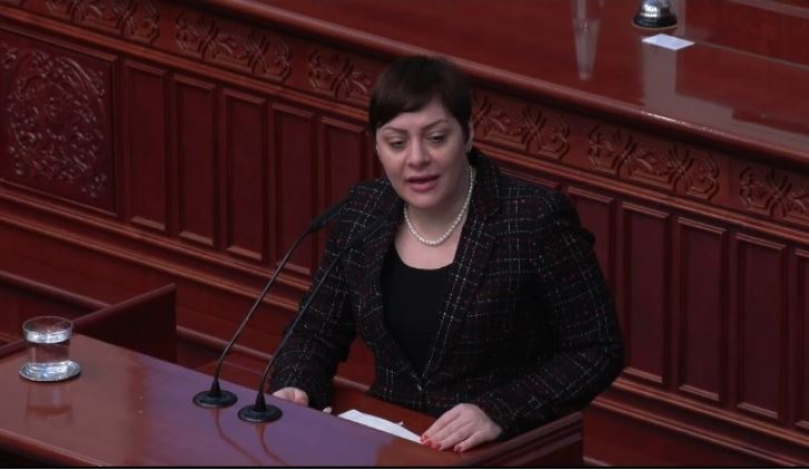 СДСМ Кочоска продолжува со навредите кон Петровска и сите жени