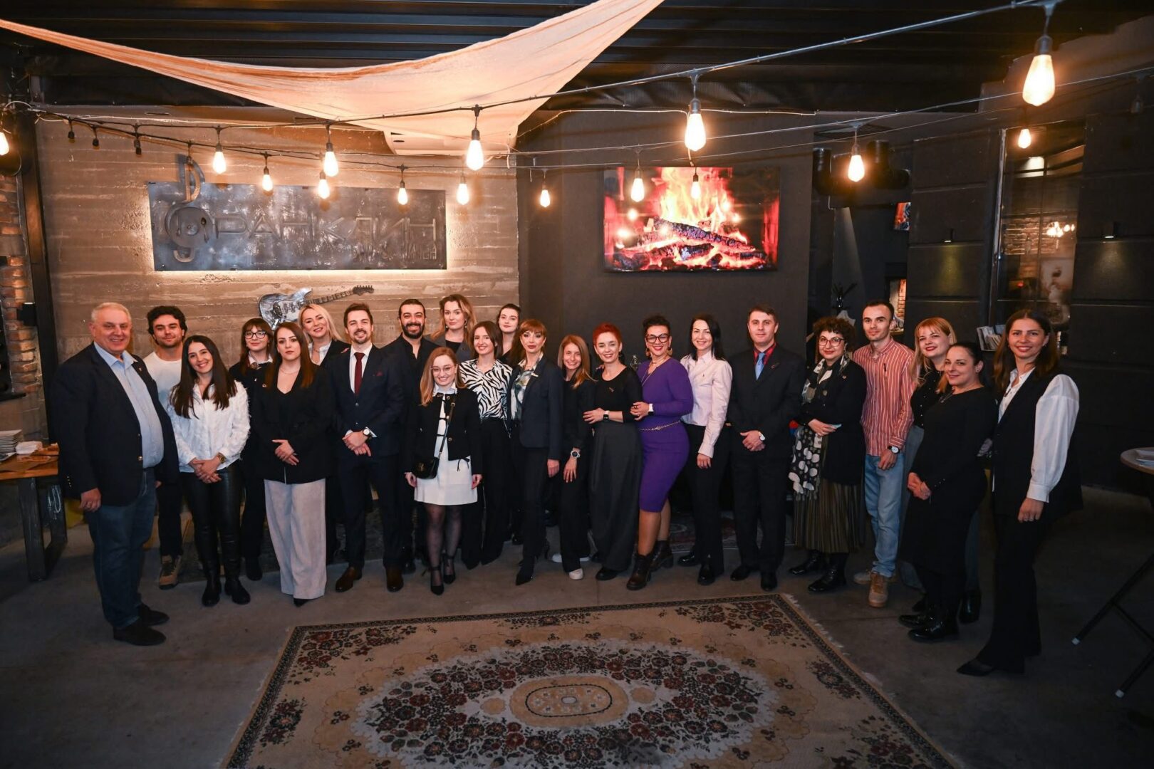 По 20 години успех, УАКС се подготвува за поголема глобална улога