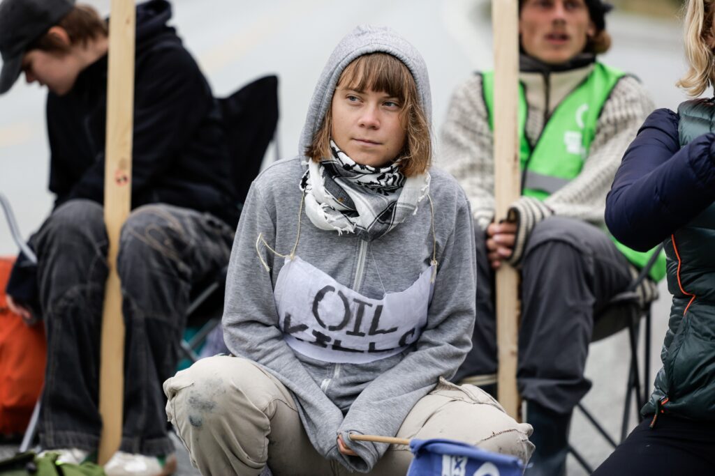 Грета Тунберг за насилството во израелски затвор: Ме клоцаа и ме нарекуваа „мала ку.ва“ - GRID.mk