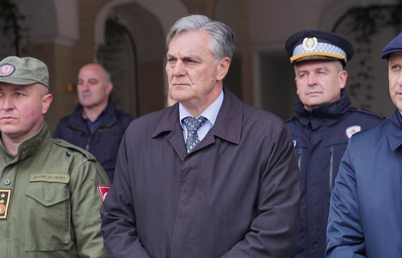 Неизвесна трка во Српска: Синиша Каран по стапките на Додик или Блануша како кандидат на ...